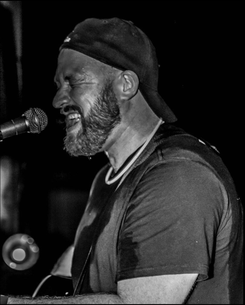 Oasis Sunday Music: Pat Comstock & Scott Muir | June 26, 2022 • 2-5 PM